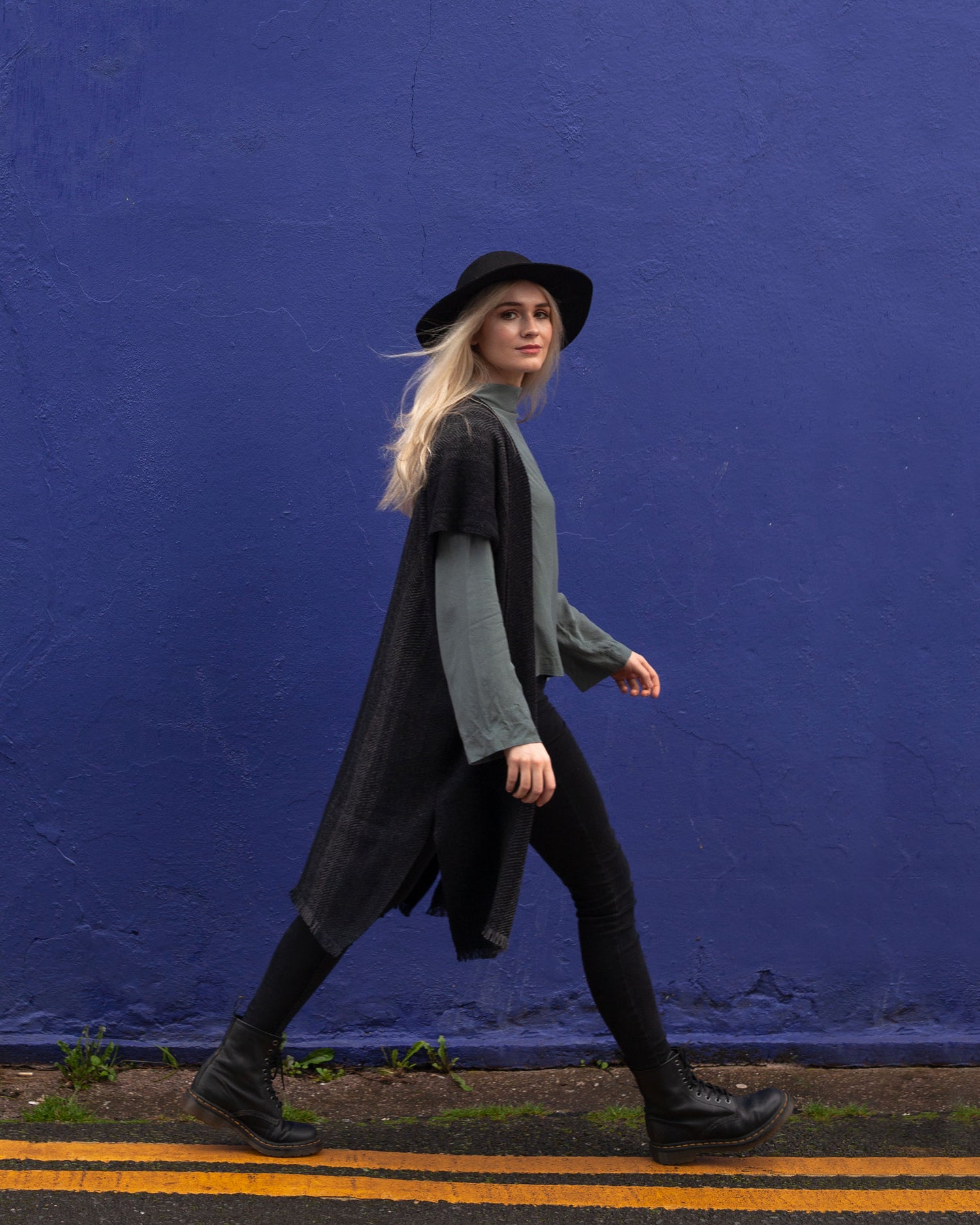 Based in Dingle, Fiadh Weaves Beautiful Textile Crafts – Fiadh Woven