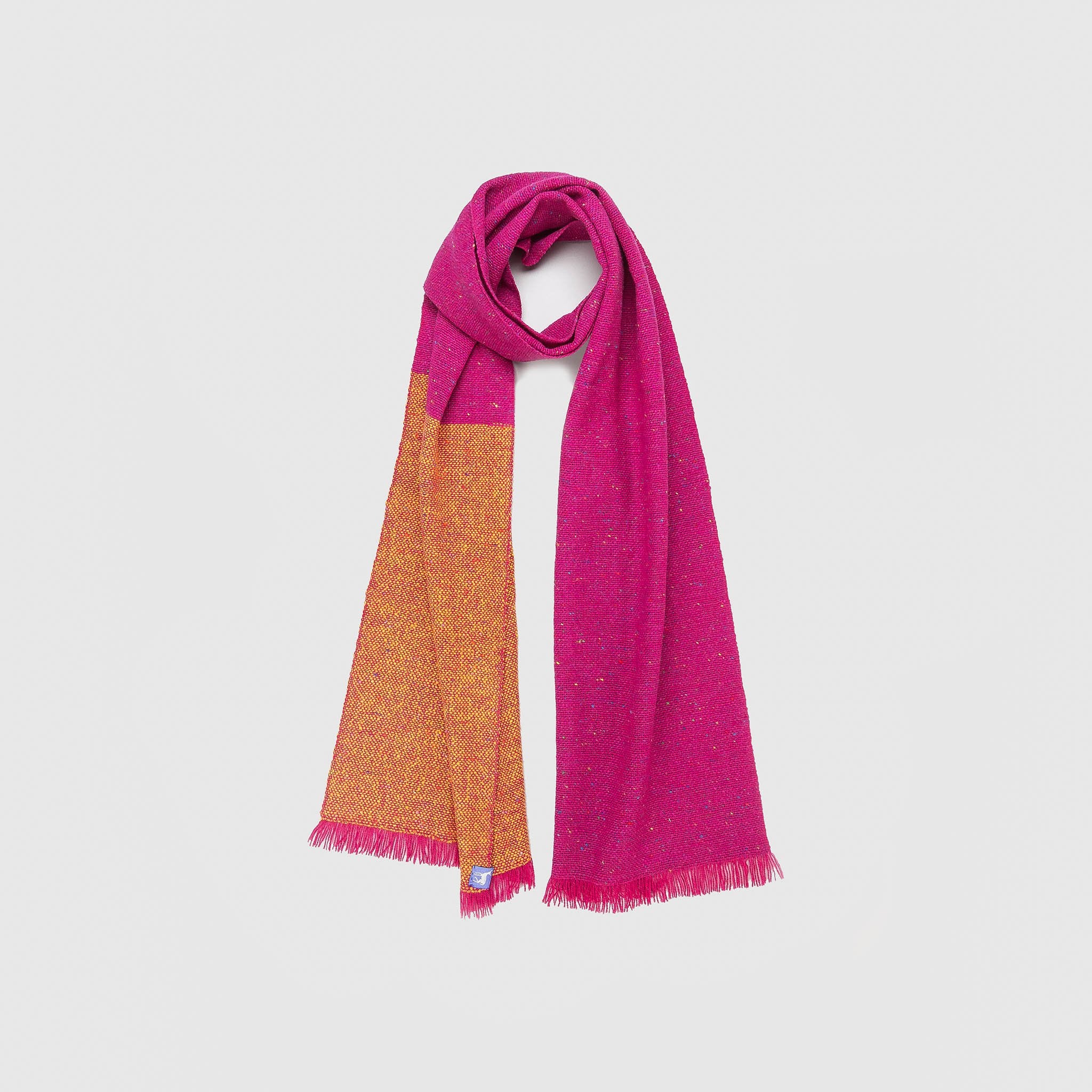 Beautiful Woven Scarves Handmade in Dingle – Fiadh Woven